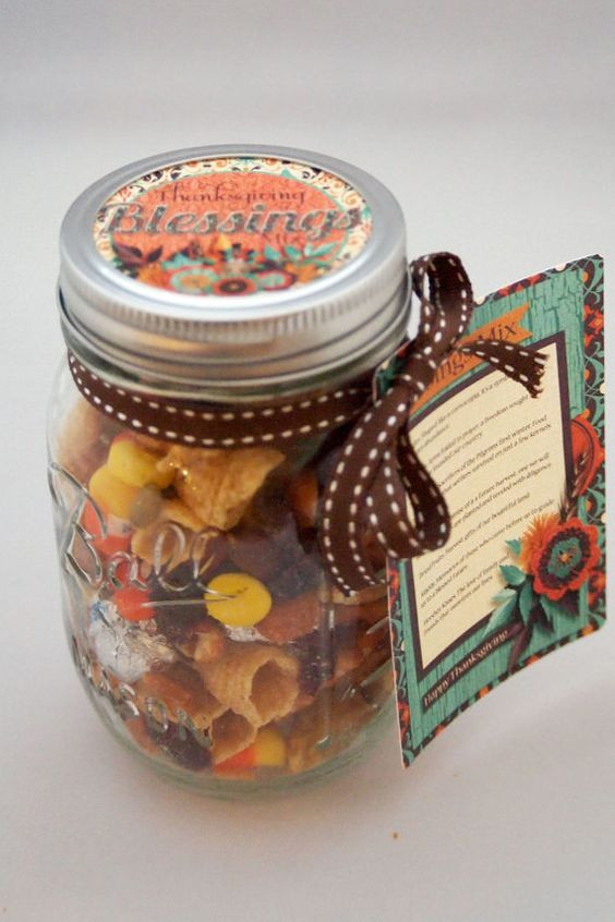 21 Best Thanksgiving Gift Ideas For The Family Home Family Style 